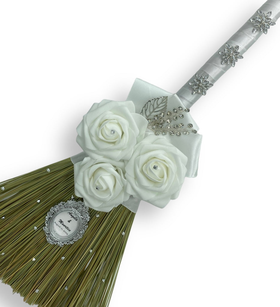 Customized Wedding Jumping broom l White l Blush Traditional Wedding B ...